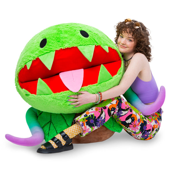 Massive Venus Fly Trap Plush – www.shoptherocket.com